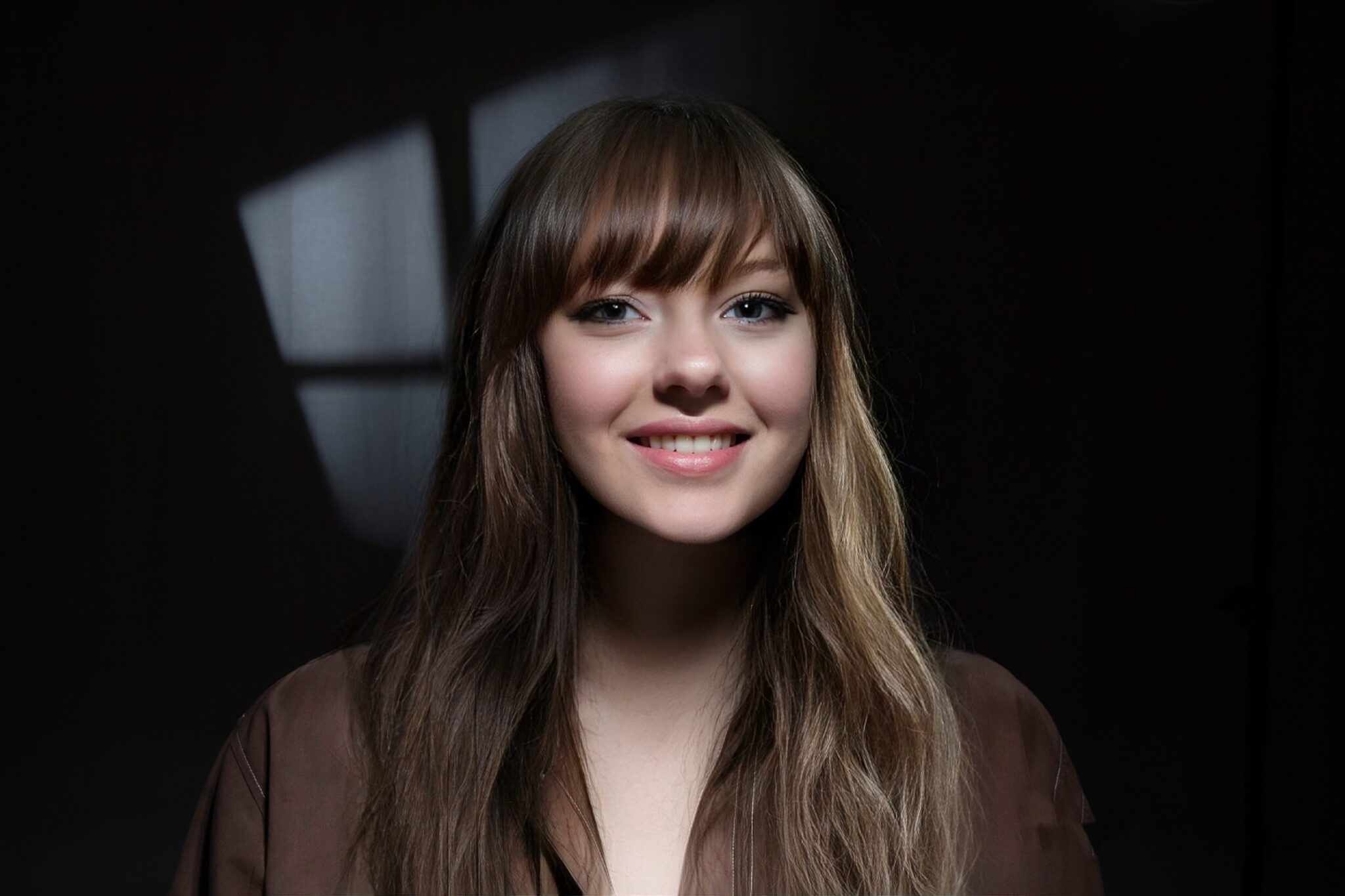 The Complete Guide to Paramount Lighting in Studio Portrait Photography ...