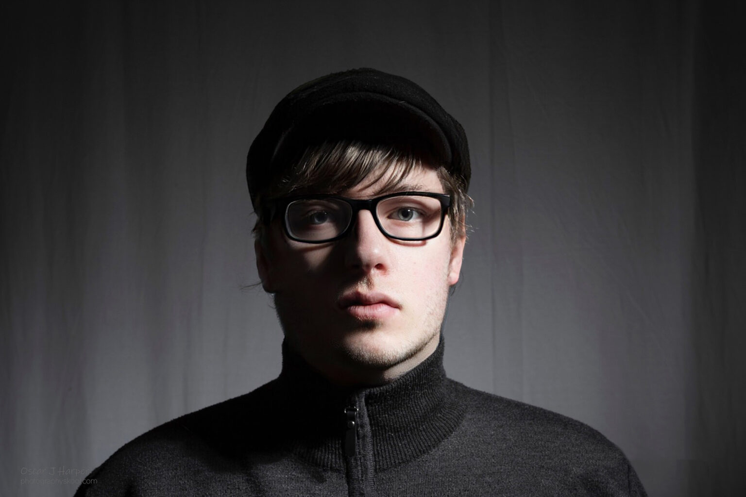 What is Rembrandt Lighting in Portrait Photography? Illustrated Guide ...